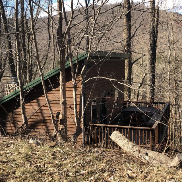 Bowden Cabins Rental Agency - Elkins-Randolph County Tourism